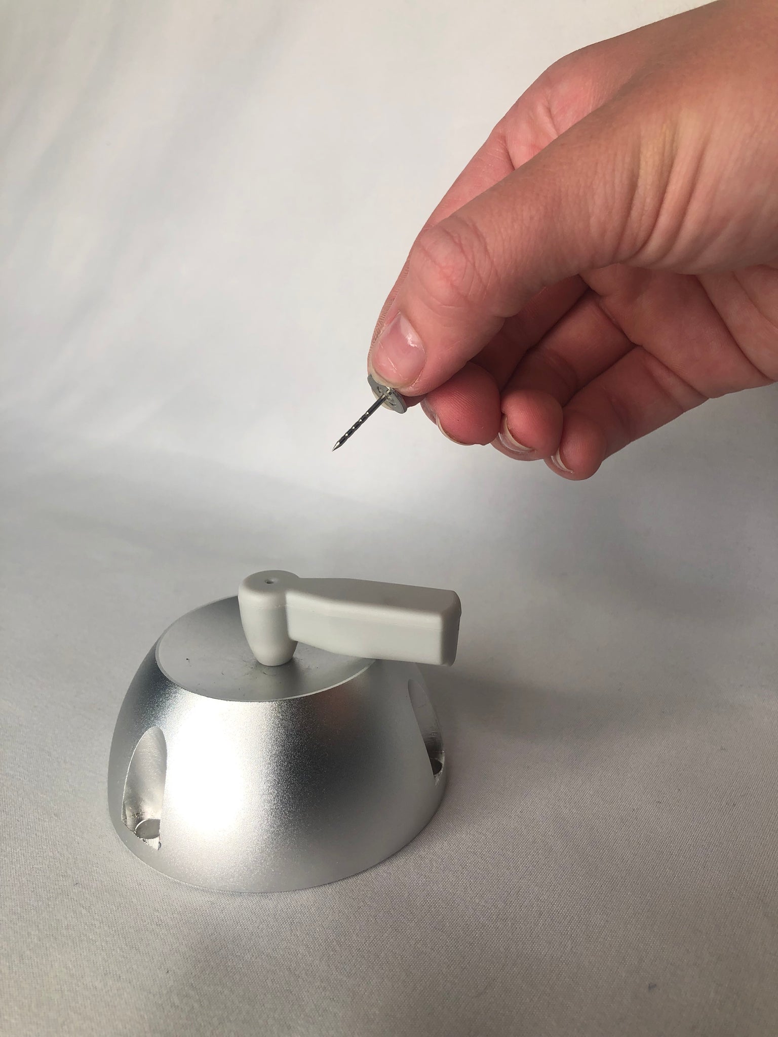 Pencil Mini Clothing Security Tag (AM 58KHz, White) Pack of 500 ...